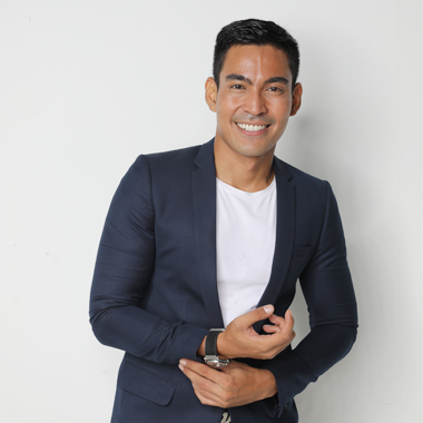 TALKinc - Sekolah Presenter TV / MC dan Public Speaking